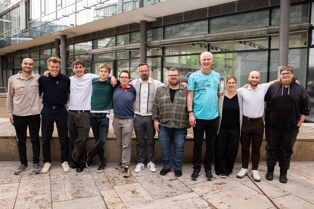 „Wir sind gekommen, um zu bleiben“ – 19. Bundesparteitag der Partei des ...